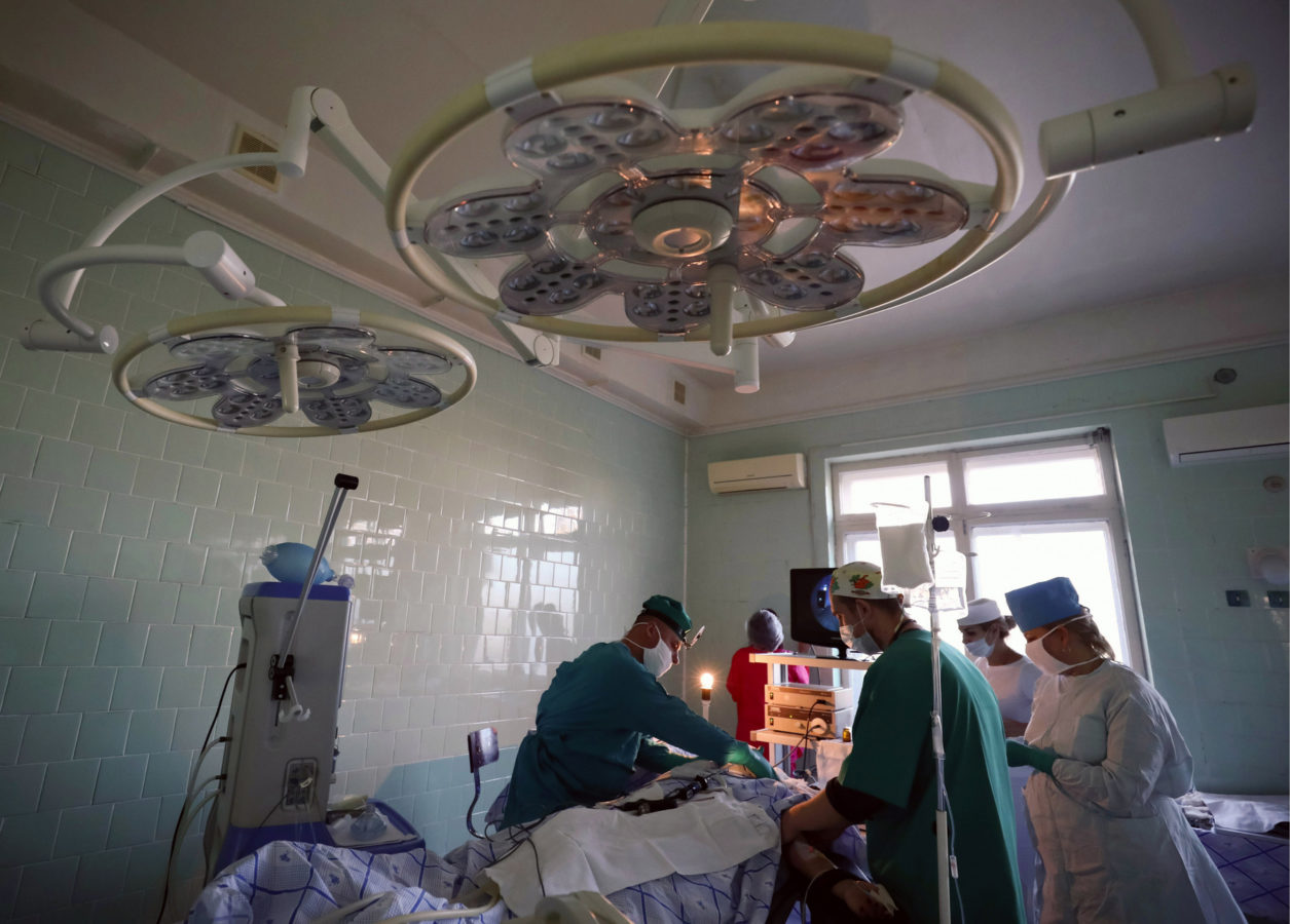 Russia’s doctors fight for their right to be fallible – Riddle Russia