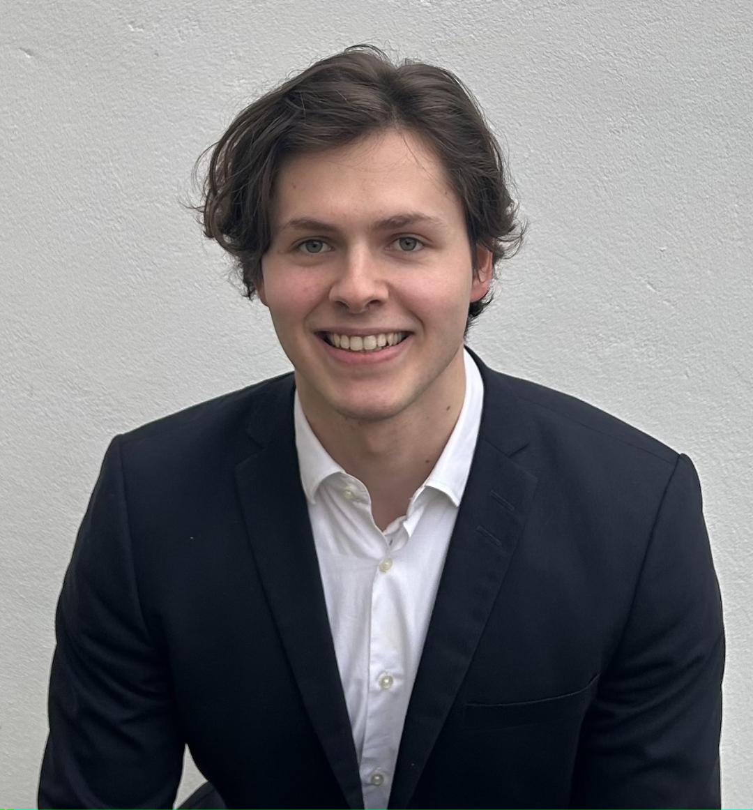 Philipp Dietrich – Riddle Russia